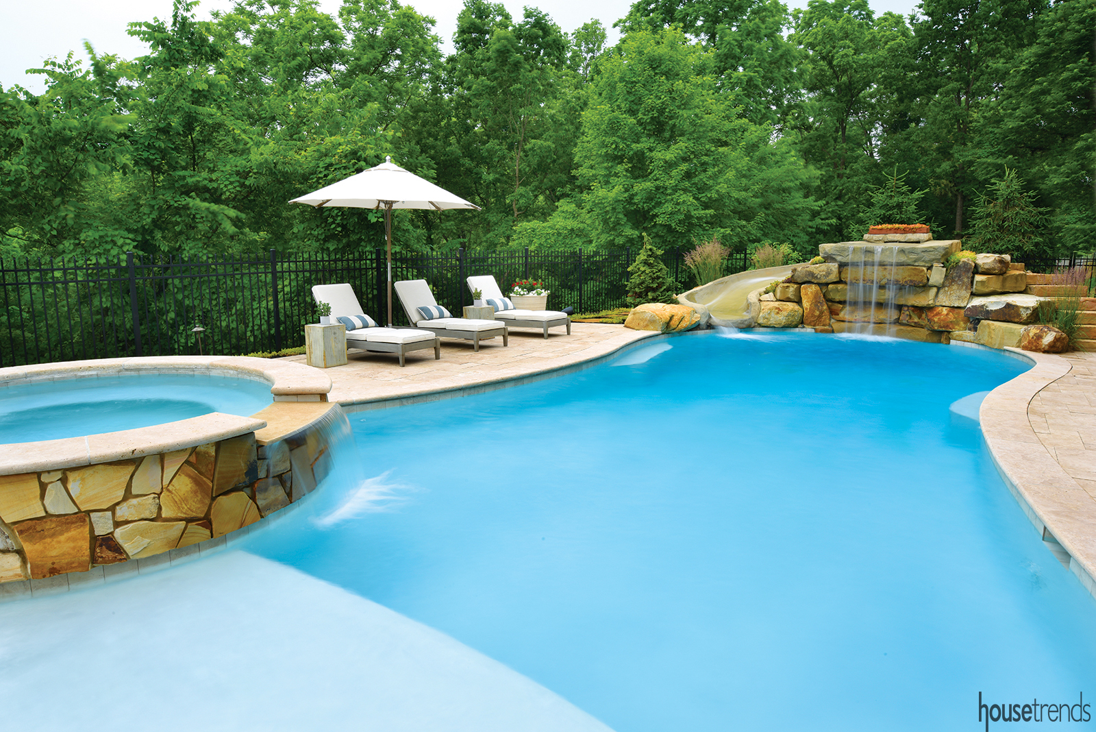 Fort Thomas Kentucky family builds a pool on a hillside lot