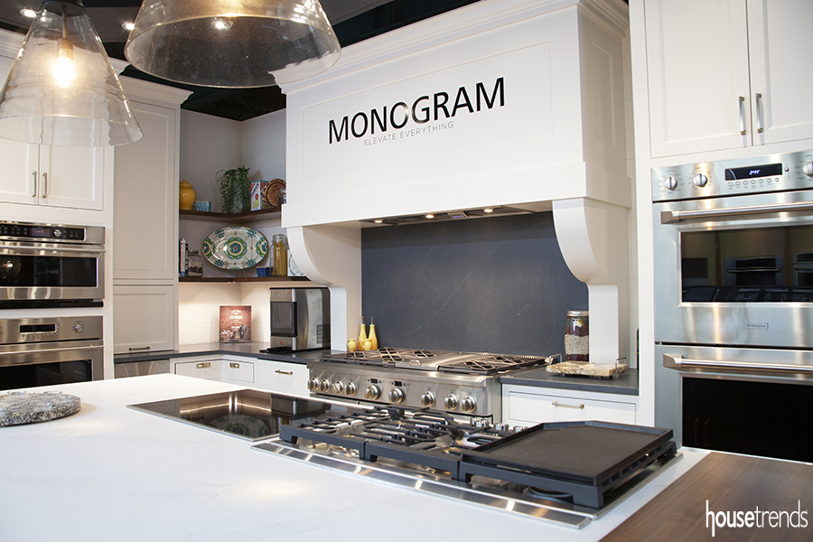 Meet and greet: Brothers Darin and Ken Rieman From Custom Distributors ...