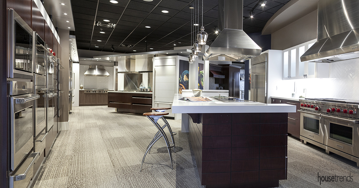 Meet and greet: Brothers Darin and Ken Rieman From Custom Distributors ...