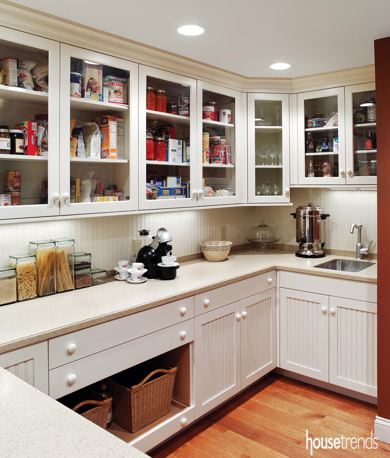 Working Pantry: an out-of-sight-solution