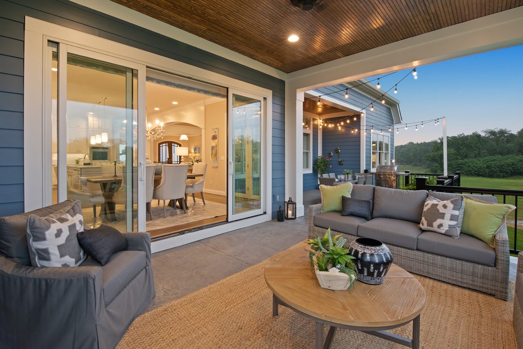 Inviting Outdoor Living Spaces