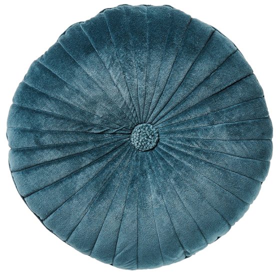 Eternia quartz showcases modern sophistication & visual appeal.