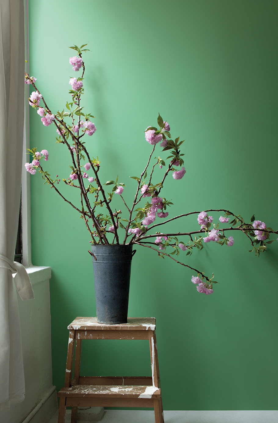 7 paint colors for a spring palette